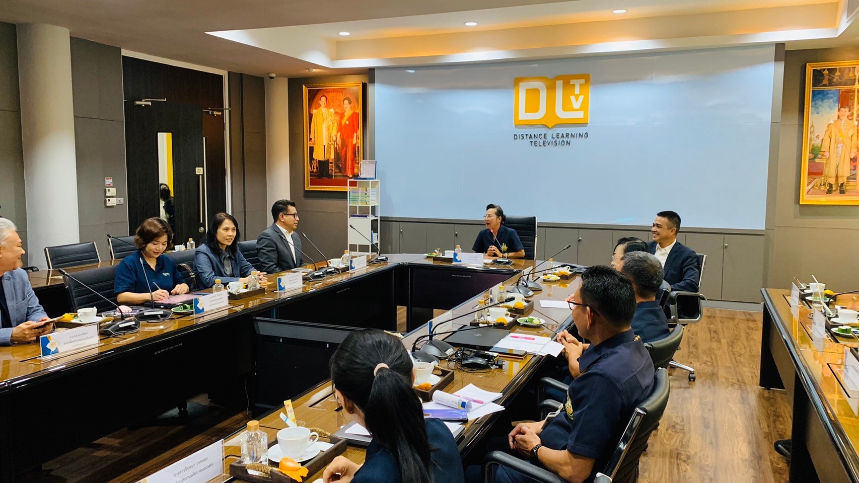 DLTV มูลนิธิการศึกษาทางไกลผ่านดาวเทียม